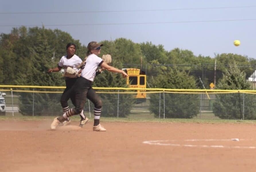 Broken Arrow’s Emily Evans – Softball Spotlight – Presented by Tulsa ...