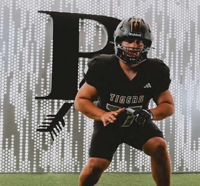 Broken Arrow’s Ricky Fernandez – Football Spotlight – Presented by ...